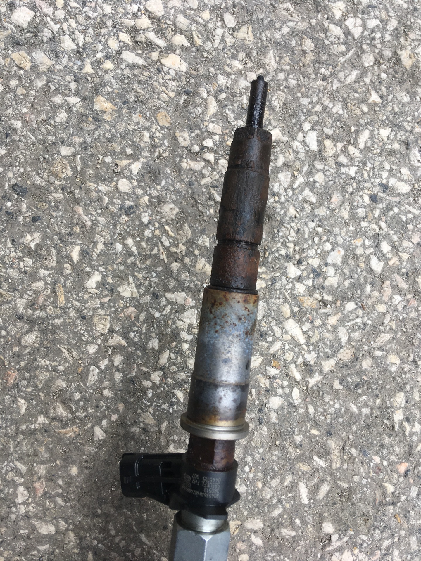 Beletört izzítógyertya kiszerelése